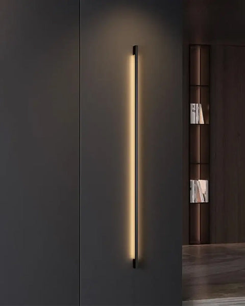 Linea Horizon Wall Light